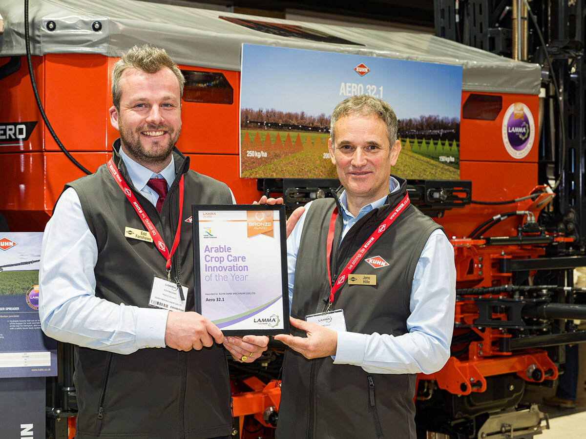 Pneumatikstreuer AERO 32.1 erhält Bronze-Auszeichnung auf der LAMMA 2025